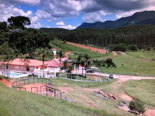 Fazenda para Venda em Lagoinha/SP Centro 4 Quartos