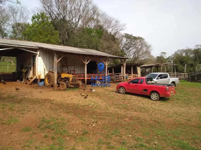Fazenda para Venda em Laranjal/PR Zona Rural 2 Quartos