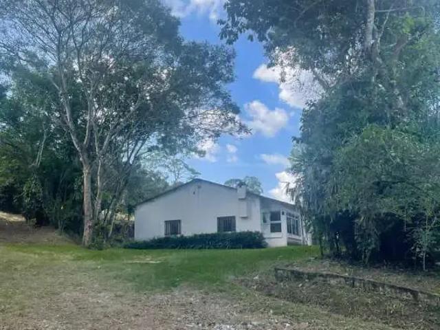 Fazenda para Venda em Mogi das Cruzes/SP Porteira Preta 3 Quartos