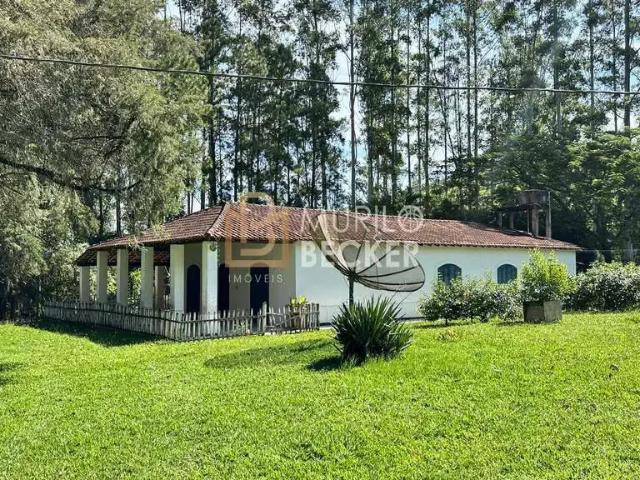 Fazenda para Venda em Monteiro Lobato/SP Centro 4 Quartos