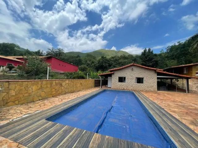 Fazenda para Venda em Mário Campos/MG Bom Jardim 4 Quartos