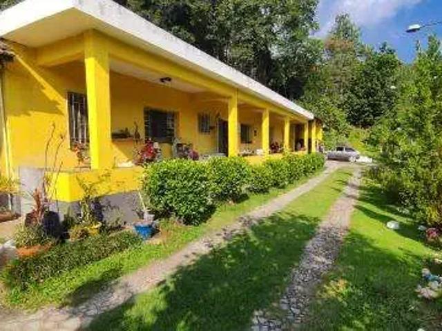 Fazenda para Venda em Nazaré Paulista/SP Centro 4 Quartos