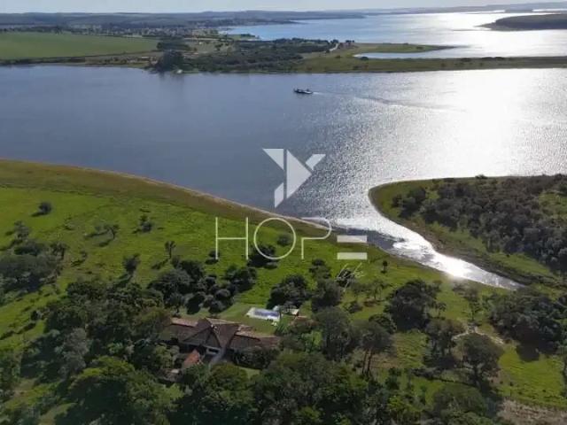 Fazenda para Venda em São Miguel Arcanjo/SP Zona Rural 1 Quartos
