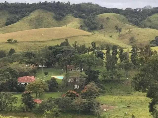 Fazenda para Venda em São José dos Campos/SP Jardim das Colinas 6 Quartos
