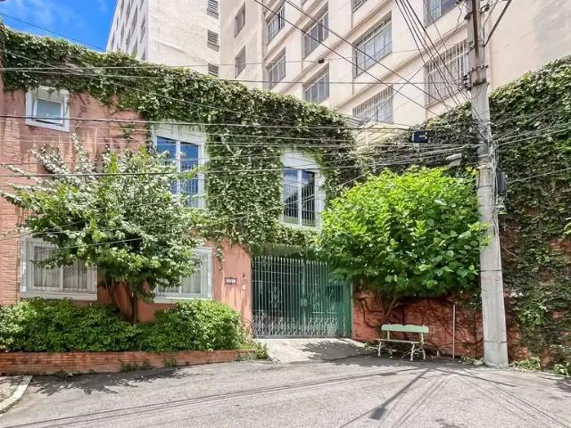 Fazenda para Venda em São Paulo/SP Aclimação 4 Quartos