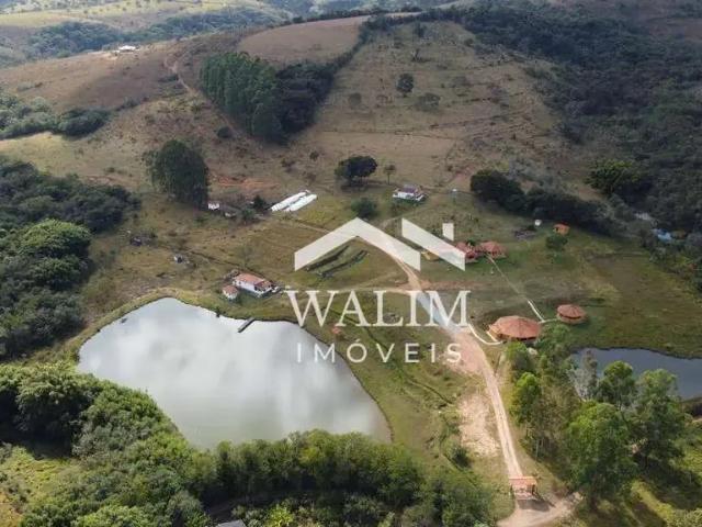 Fazenda para Venda em São Tiago/MG Zona Rural 4 Quartos
