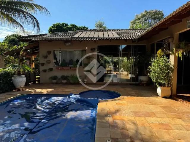 Fazenda para Venda em Santo Antônio de Goiás/GO Centro 3 Quartos