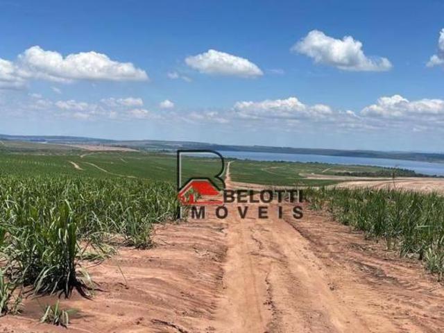 Fazenda para venda em Santa Maria da Serra