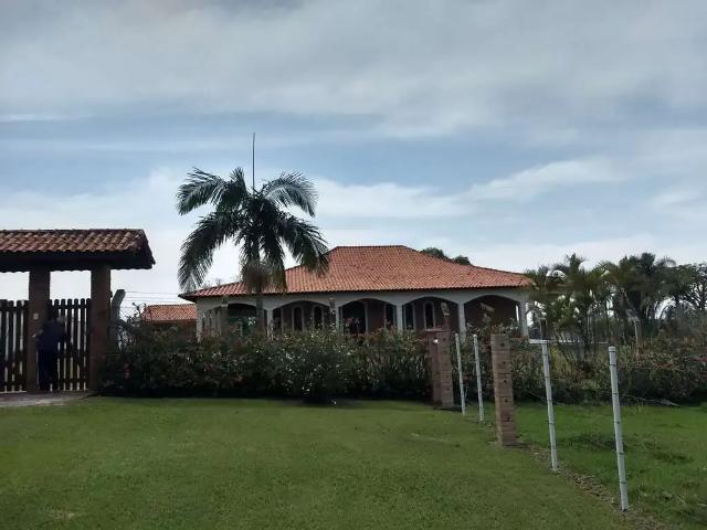 Fazenda para Venda em Porangaba/SP Centro 4 Quartos