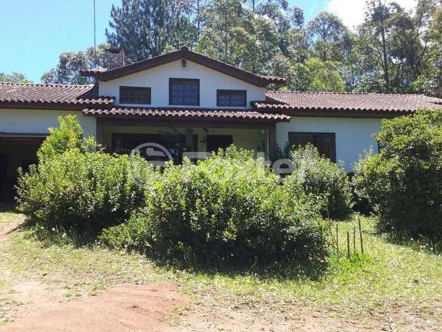 Fazenda para Venda em Porto Alegre/RS Cascata 4 Quartos