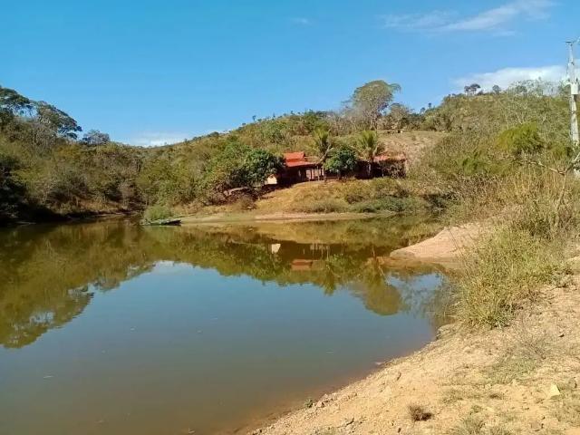 Fazenda para Venda em Padre Bernardo/GO Zona Rural 2 Quartos