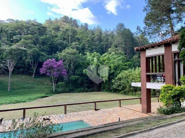 Fazenda para Venda em Petrópolis/RJ Itaipava 5 Quartos