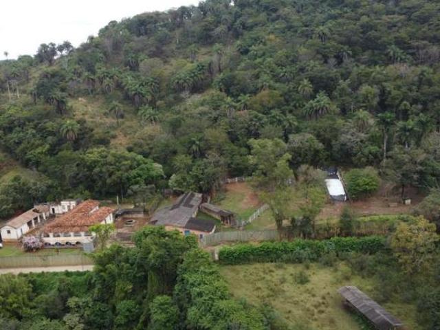 Fazenda para Venda em Pedro Leopoldo, Área Rural, 4 dormitórios, 2 banheiros, 2 vagas