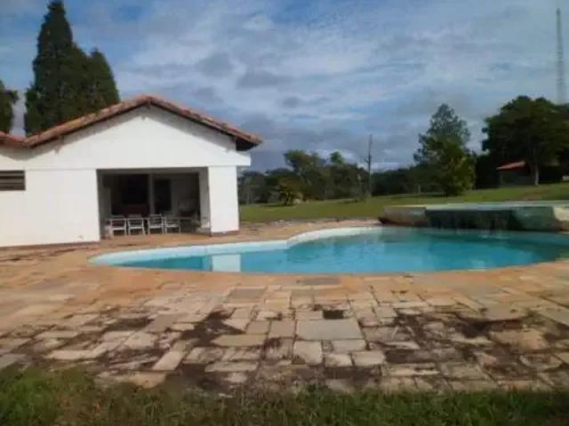 Fazenda para Venda em Tatuí/SP Centro 4 Quartos