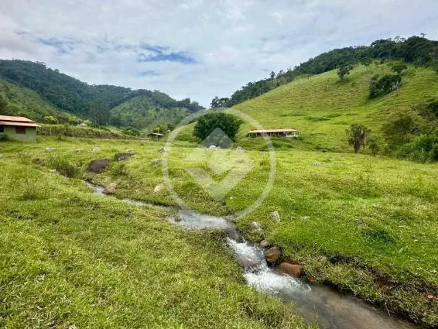 Fazenda para Venda em Teresópolis/RJ Córrego das Pedras 3 Quartos