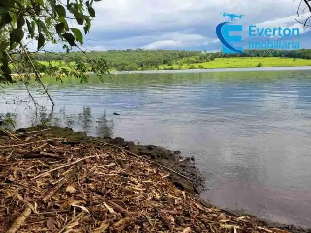 Fazenda para Venda em Uberlândia/MG Área Rural de Uberlândia 3 Quartos