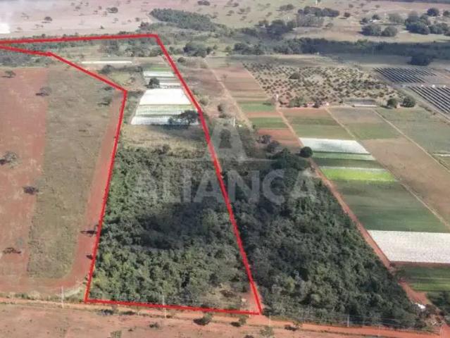 Fazenda para Venda em Uberlândia/MG Área Rural de Uberlândia 3 Quartos