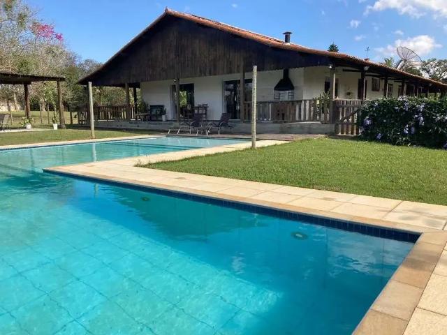 Fazenda para Venda em Vassouras/RJ Massambará 5 Quartos