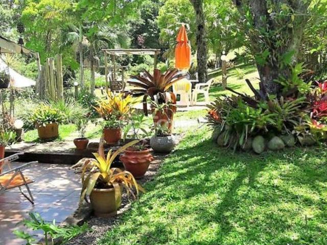 Fazenda / Sítio / Chácara, 3 dormitórios, 1400 m², em Fazenda Fialho