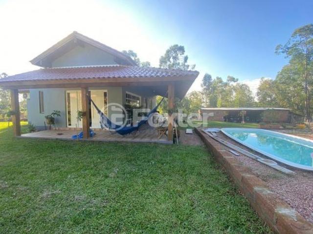 Fazenda / Sítio / Chácara, 3 dormitórios, 186 m², em Parque Eldorado