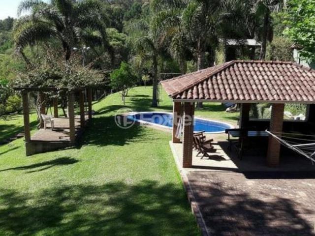 Fazenda / Sítio / Chácara, 3 dormitórios, 200 m², em Branquinha