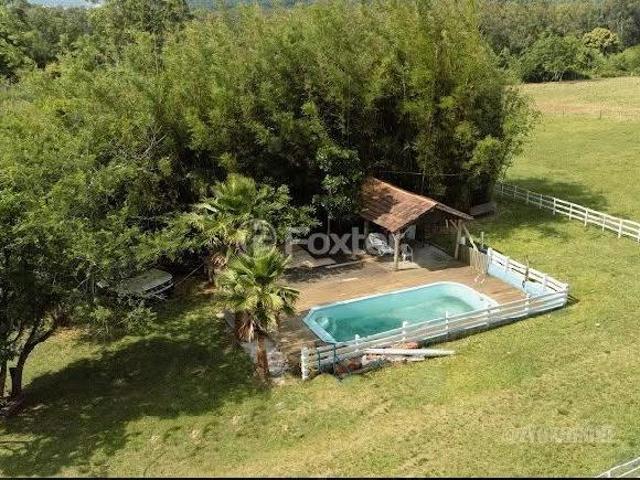 Fazenda / Sítio / Chácara, 3 dormitórios, 300 m², em Restinga
