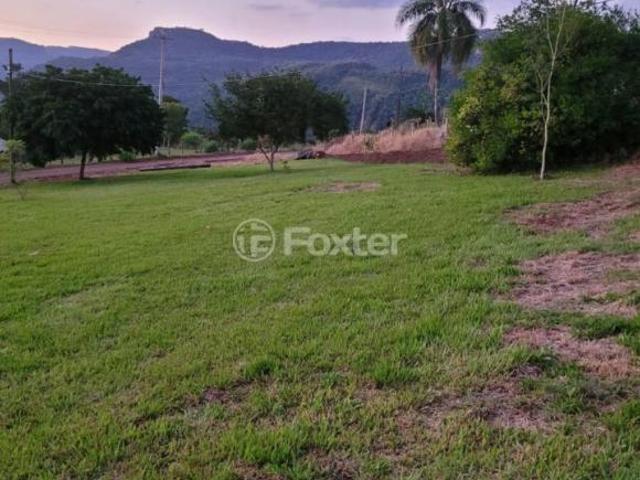 Fazenda / Sítio / Chácara, 11777.62 m², em Centro