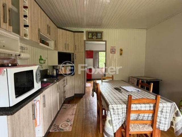 Fazenda / Sítio / Chácara, 2 dormitórios, 8878.2 m², em Leopoldina