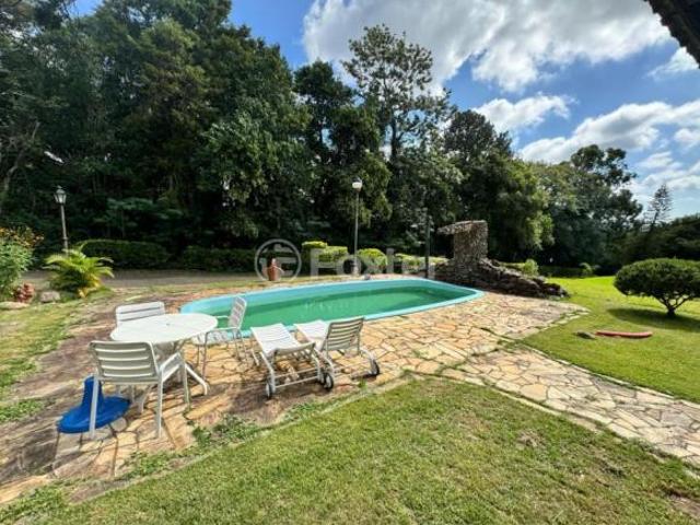 Fazenda / Sítio / Chácara, 7 dormitórios, 455 m², em Hípica