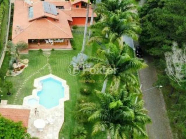 Fazenda / Sítio / Chácara, 6 dormitórios, 493 m², em Fazenda Palao Alpes de Guararema