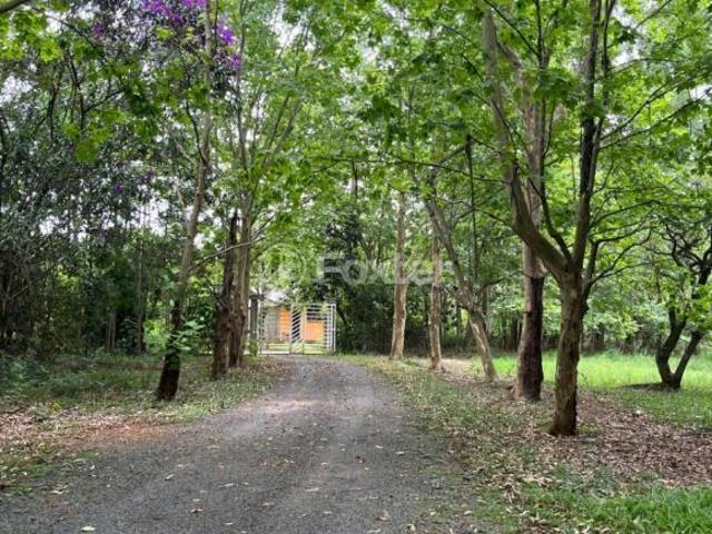Fazenda / Sítio / Chácara, 6 dormitórios, 523.64 m², em Aeroclube