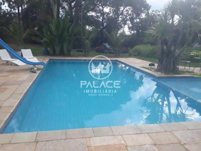 Fazenda / Sítio para venda em Campestre de 650.00m² com 4 Quartos, 2 Suites e 6 Garagens