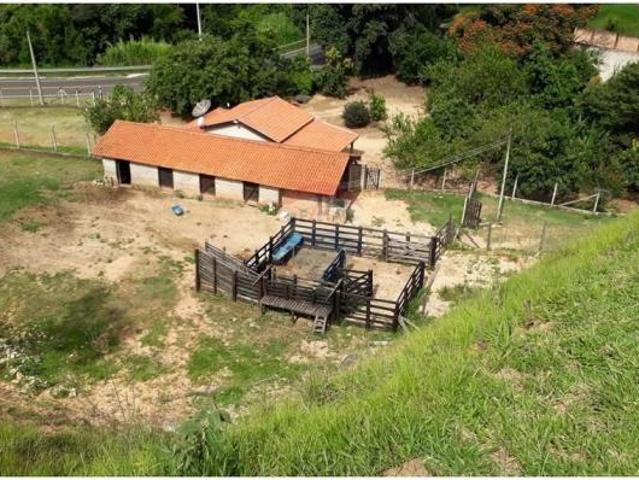 Fazenda / Sítio para venda em Centro de 49600.00m² com 2 Quartos e 10 Garagens