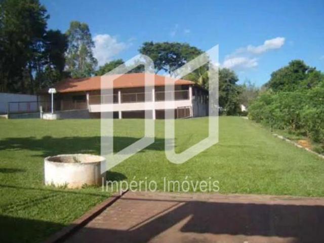 Fazenda / Sítio para venda em Chácara Flora Araraquara de 301.00m² com 3 Quartos, 1 Suite e 5 Garage