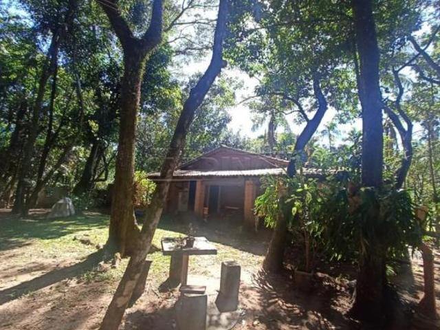 Fazenda / Sítio para venda em Chacara Leila de 180.00m² com 1 Quarto e 10 Garagens