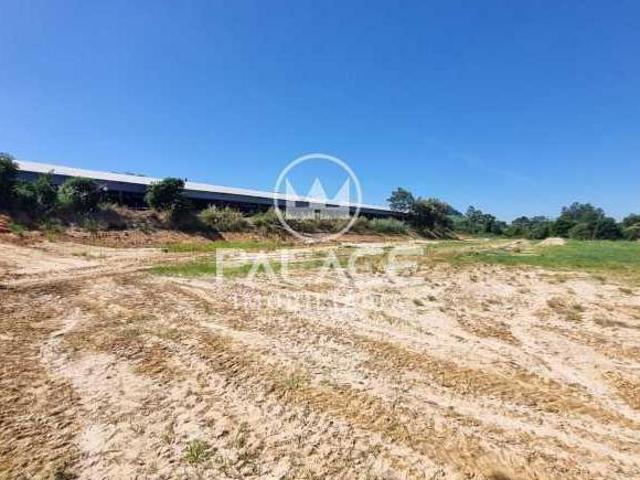 Fazenda / Sítio para venda em Anhumas de 1.00m² com 1 Quarto, 1 Suite e 1 Garagem