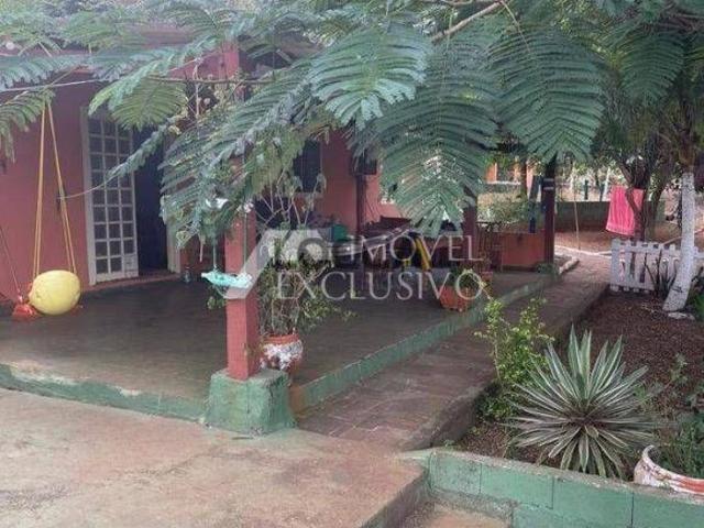 Fazenda / Sítio para venda em Altinópolis de 200.00m² com 4 Quartos, 1 Suite e 10 Garagens