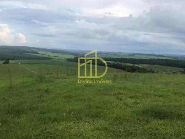 Fazenda / Sítio para venda em Alambari de 10.00m² com 3 Quartos