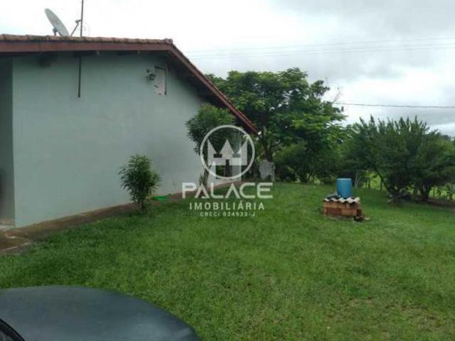 Fazenda / Sítio para venda em Área Rural de 121000.00m² com 3 Quartos, 1 Suite e 10 Garagens