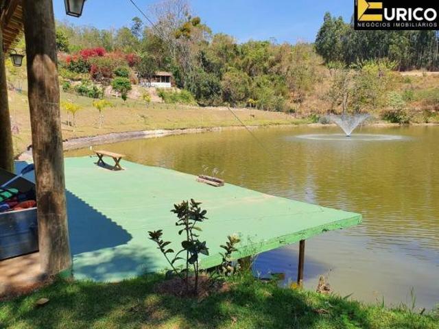 Fazenda / Sítio para venda em Área Rural de 36000.00m² com 3 Quartos