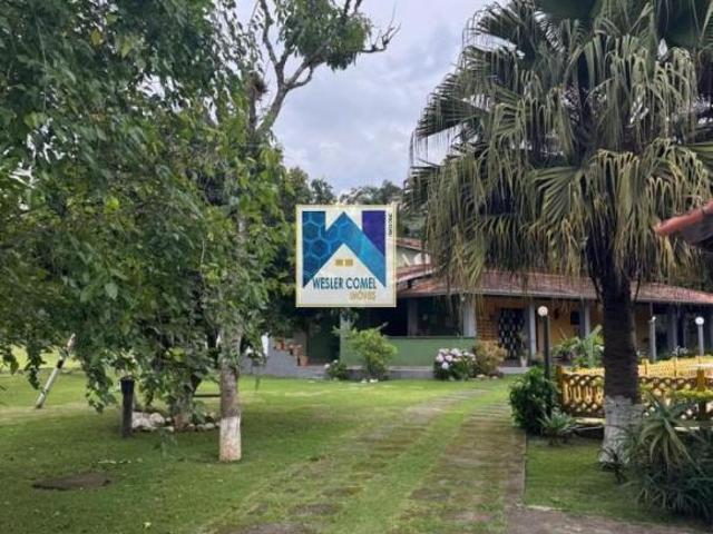 Fazenda / Sítio para venda em Biritiba Mirim de 300.00m² com 3 Quartos, 1 Suite e 2 Garagens