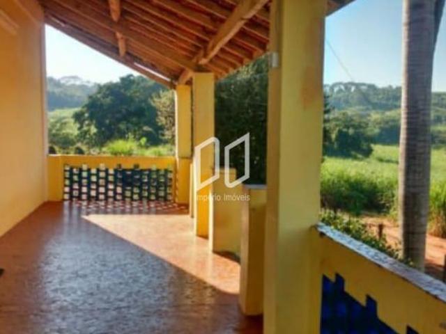 Fazenda / Sítio para venda em Gavião Peixoto de 300.00m² com 3 Quartos e 2 Garagens