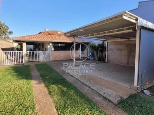Fazenda / Sítio para venda em Dois Córregos de 140.00m² com 1 Quarto, 1 Suite e 1 Garagem