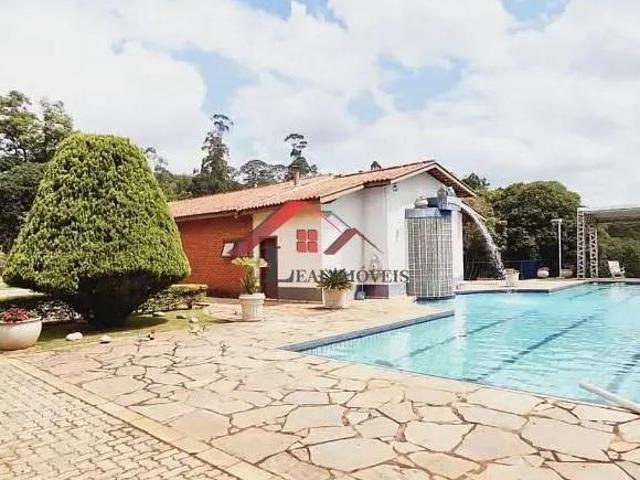 Fazenda / Sítio para venda em Estação de 10.00m² com 6 Quartos e 3 Suites