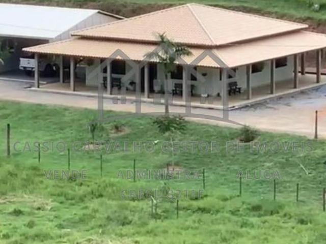 Fazenda / Sítio para venda em Igaratá de 800.00m² com 4 Quartos, 2 Suites e 3 Garagens
