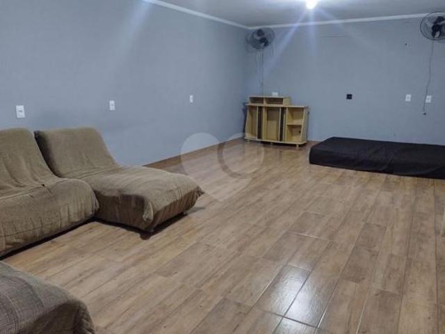 Fazenda / Sítio para venda em Ivoturucaia de 2000.00m² com 5 Quartos, 1 Suite e 10 Garagens