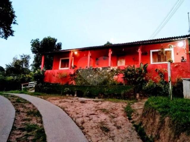 Fazenda / Sítio para venda em Jardim Professor Francisco Morato de 89.00m² com 3 Quartos e 6 Garagen