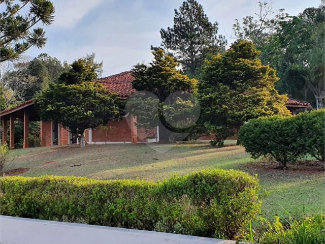 Fazenda / Sítio para venda em Jarinu em Jarinu São Paulo de 1200.00m² com 4 Quartos, 4 Suítes e 5 Garagens