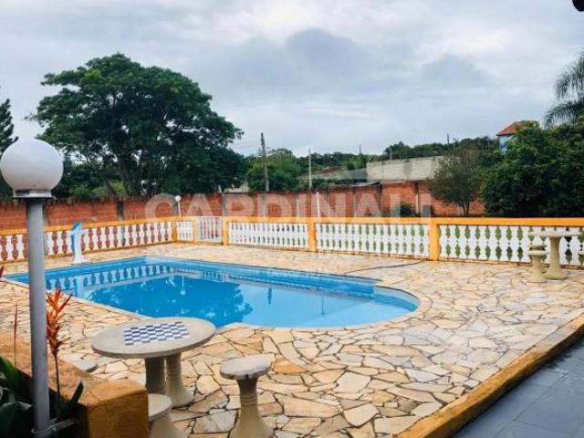 Fazenda / Sítio para venda em Loteamento Aracê De Santo Antonio Ii de 225.00m² com 3 Quartos, 1 Suit