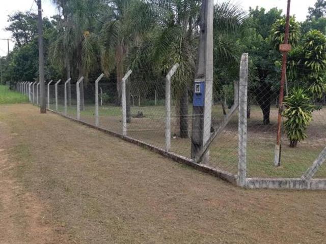 Fazenda / Sítio para venda em Recreio Campestre de 180.00m² com 3 Quartos e 1 Suite